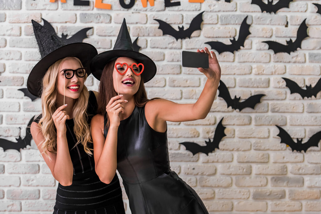 The Best Selfie Wall Ideas and Backdrops for Schools